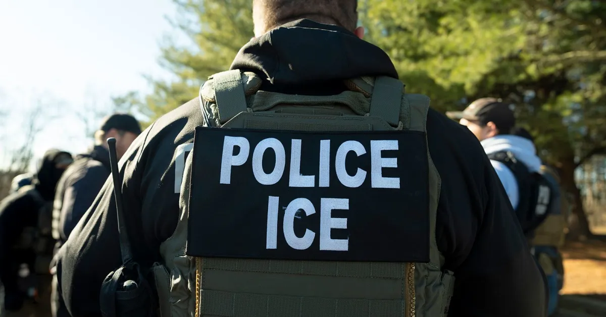 ICE Arrests Immigrants During Green-Card Interviews | Mwakilishi.com